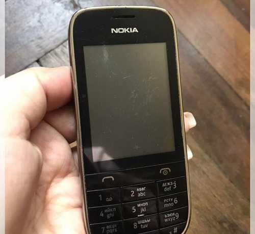 Телефон Nokia полусенсорный