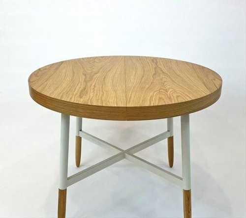 Круглый стол из дуба в стиле "Лофт"