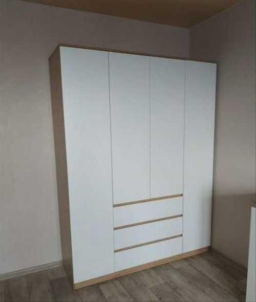 Шкаф четырехдверный новый бунрати/белый под-IKEA