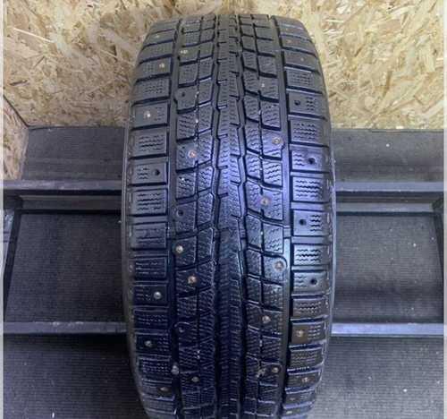 Dunlop SP Winter Ice 01 215/50 R17 95T