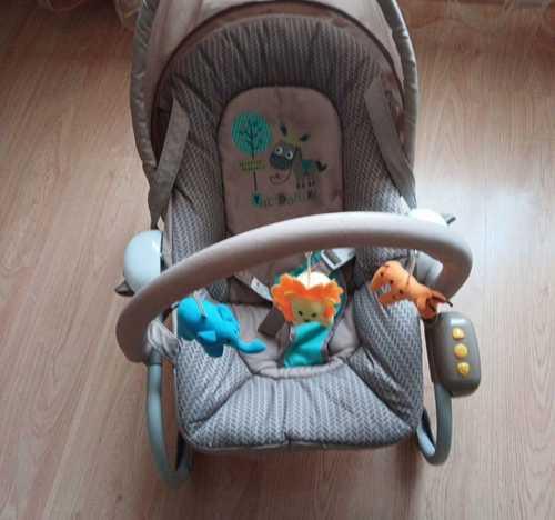 Шезлонг детский babyton