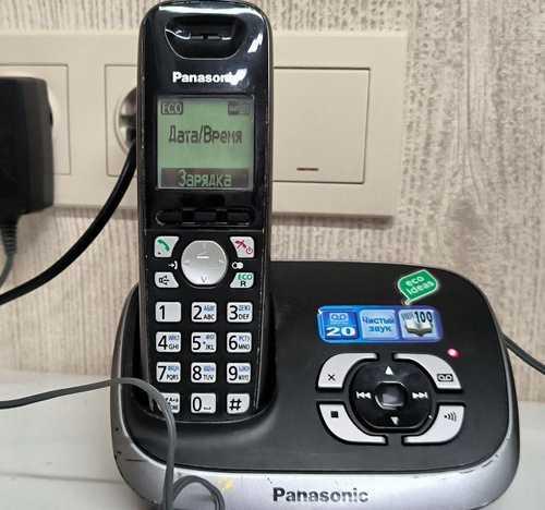 Телефон Panasonic KX-TG6521RU