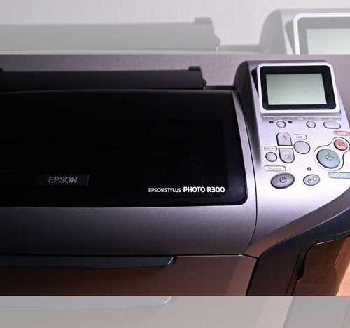 Принтер 6 цветной Epson R 300