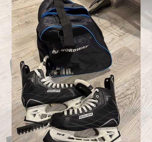 Хоккейные коньки bauer nexus 200