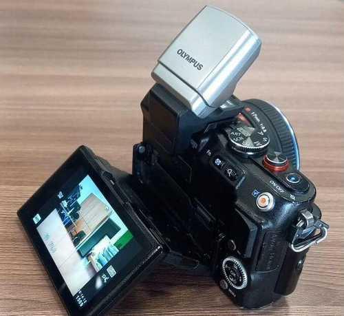 Фотоаппарат Olympus PEN E-PL6 + M.zuiko 17mm 1:2.8
