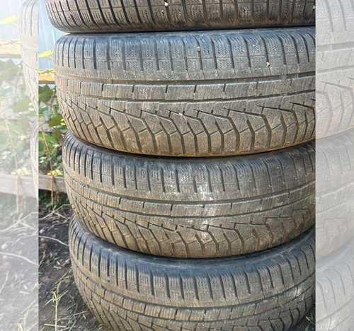 Hankook Winter I'Cept Evo2 W320 235/60 R18 107H