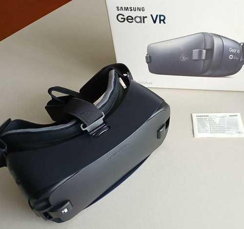 Очки виртуальной реальности Samsung Gear VR Oculus