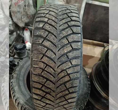 Michelin X-Ice North 4 205/55 R16 94T