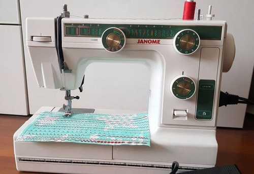 Швейная машина janome L-394 (LE 22)