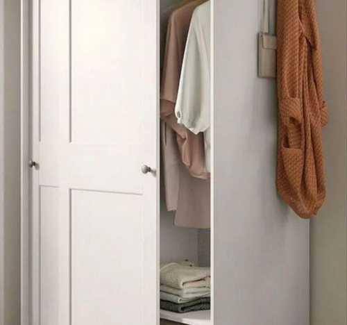 Шкаф IKEA hayga (гардероб)