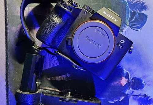 Фотокамера Sony a7 III + батарейный блок