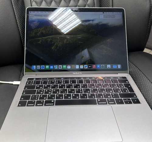 Apple macbook pro 13 2018