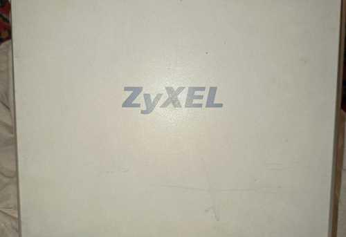 Уличный модем Zyxel LTE6101