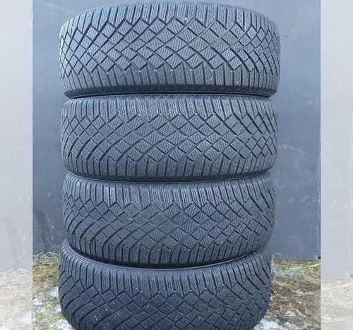 Continental ContiVikingContact 7 SUV 235/55 R19