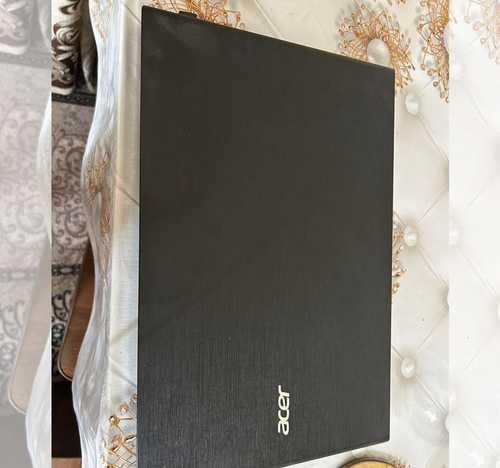 Acer aspire E5 573g