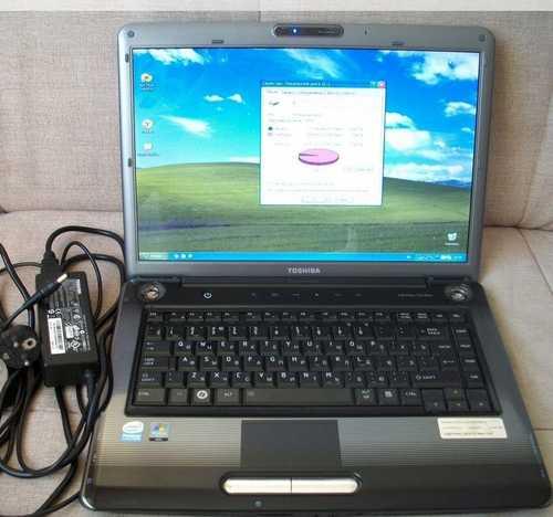 Ноутбук Toshiba Satellite A300-145 с сумкой