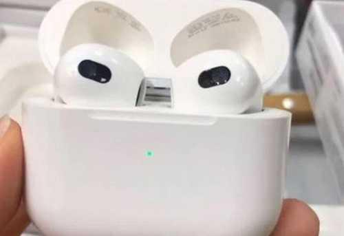 Потерял кейс от AirPods 3. В кейсе был правый подс