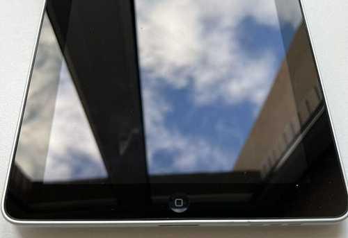 Планшет iPad 1 первого поколения 32 гб