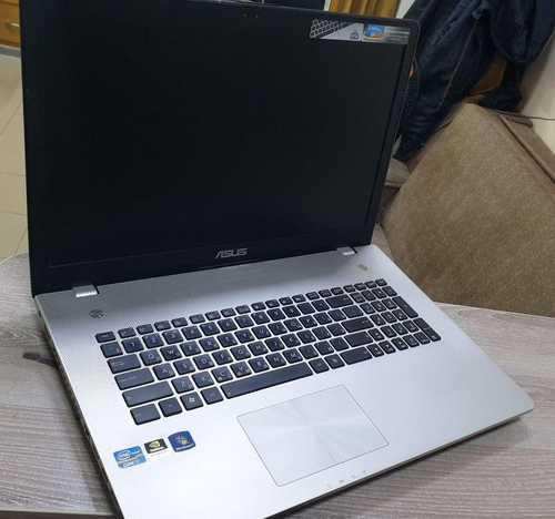 Ноутбук Asus N76V (Intel Core i7 / 17.3" IPS )