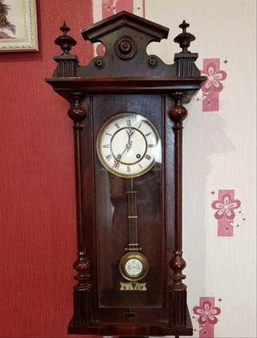 Старинные настенные часы с боем.Механизм Lenzkirch