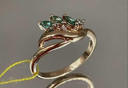 Золотое кольцо с изумрудами и бриллиантом 585*