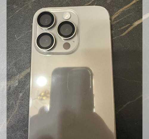 iPhone 15 Pro, 256 ГБ