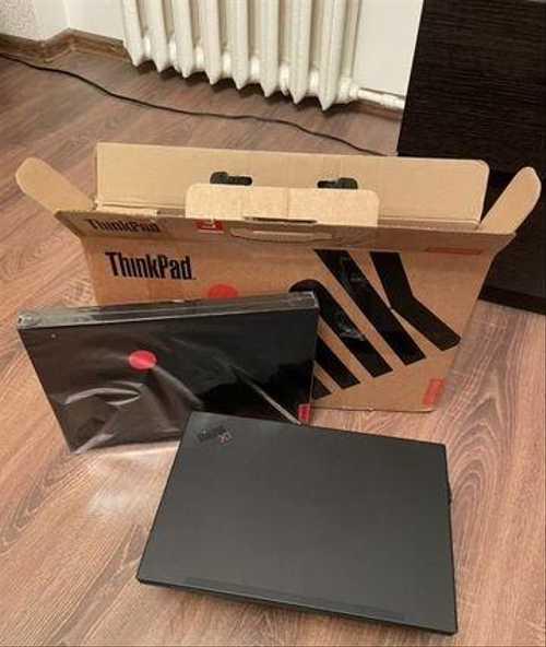 ThinkPad X1 Extreme Gen3 i7.32gb.1TB GTX1650 4K 4G