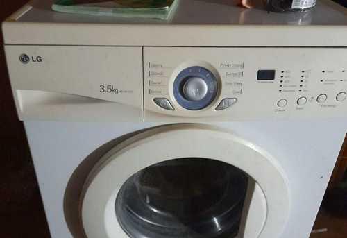 Машинка стиральная, требует ремонта
