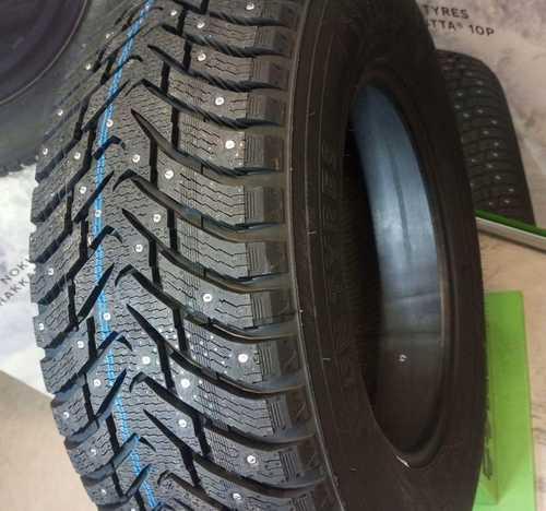 Ikon Tyres Nordman 8 225/45 R18 95T