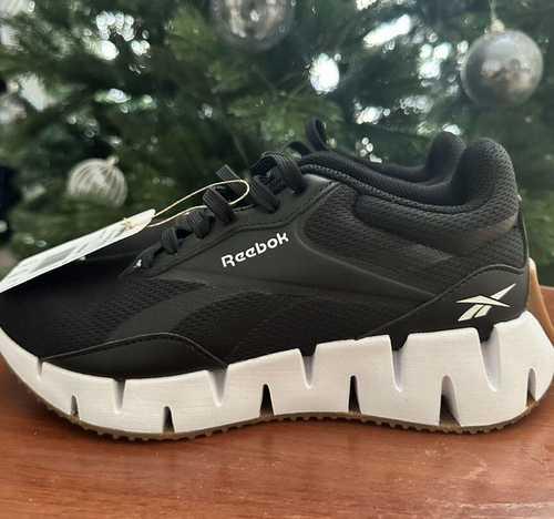 Кроссовки женские Reebok Zig Dynamica Str