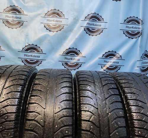 Bridgestone Ice Cruiser 7000 215/70 R16 122R