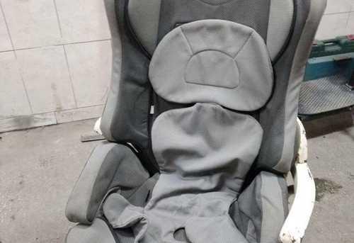 Детское автомобильное кресло от 10 до 36 кг