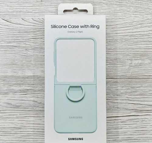 Чехол Silicone Case with Ring для Z Flip5 мятный