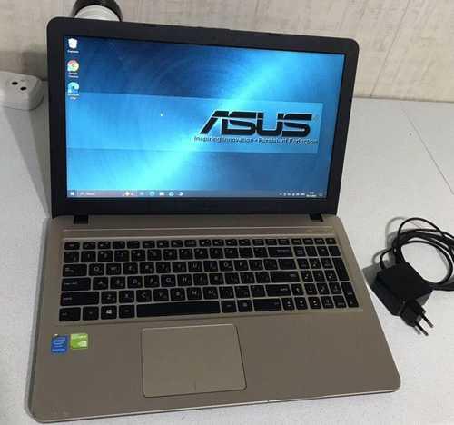 Ноутбук asus 15.6/4ядра/4gb/2видео/ssd hdd