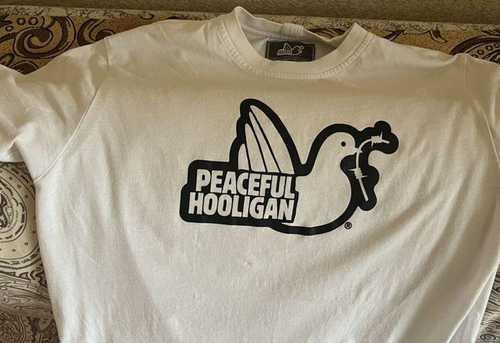 Футболка peaceful hooligan