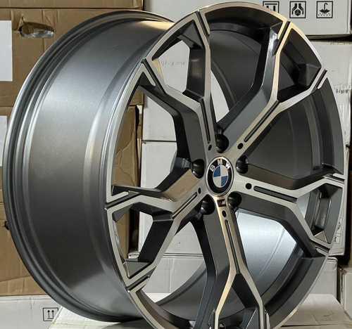 Колеса на Bmw X5 X6 G05 G06 R21 зимние
