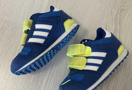Кроссовки adidas