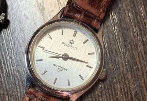 Часы женские "omax" и "perfect"