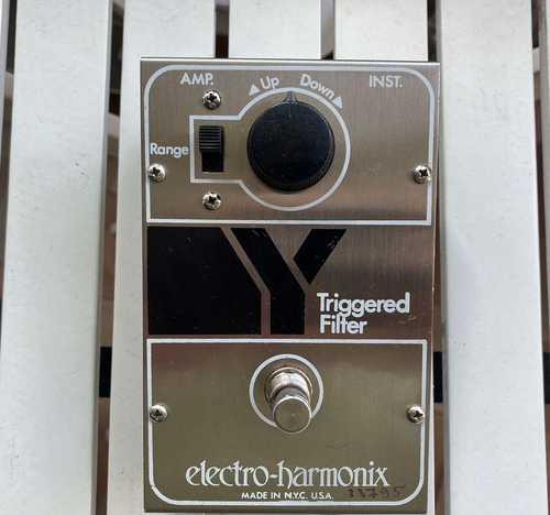 Педаль Electro-Harmonix Y Triggered Filter (1978)