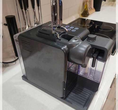 Капсульная кофемашина Delonghi EN560.B