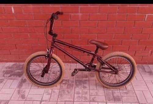 BMX Mongoose Legion L100 boys freestyle