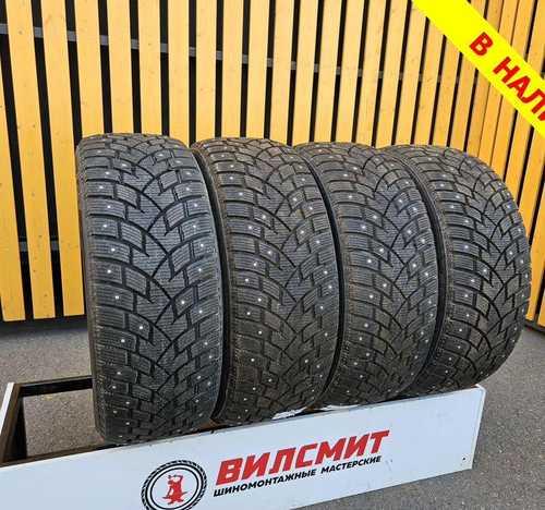 Delinte Winter WD42 275/55 R20 117H