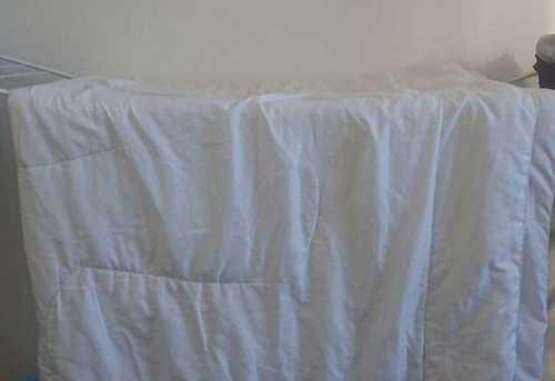 Одеяло белое синтетика