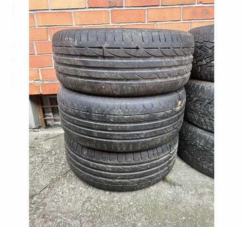 Bridgestone Blizzak WS-60 225/60 R16