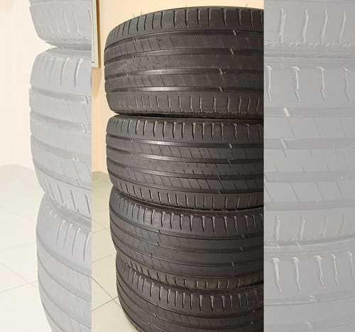 Michelin Latitude Sport 3 235/55 R19 105V