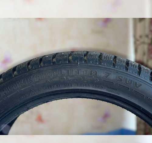 Nokian Tyres Hakkapeliitta 7 SUV 295/40 R21 111T