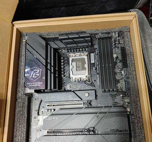 Asrock Z790 riptide wifi 7