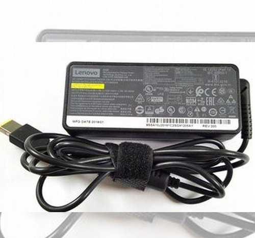 Оригинальный AC adapter Lenovo 65W (A17-065N2A)