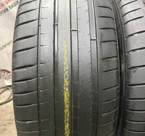 Michelin Pilot Sport 4 245/45 R17 98Q