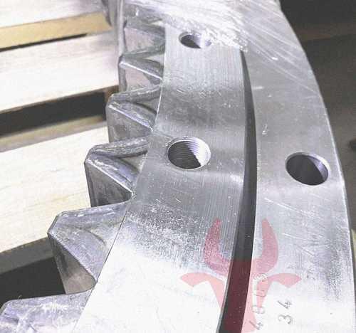 Опорно-поворотный круг ZX280LCH-3 9245728